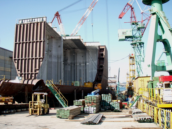 Facility｜Shipbuilding｜English｜福岡造船株式会社